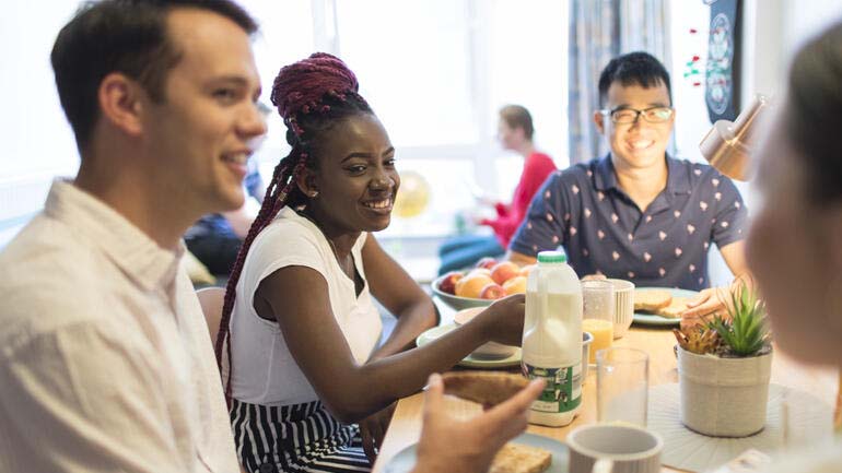 Racially inclusive curriculum has positive impact on student experience ...