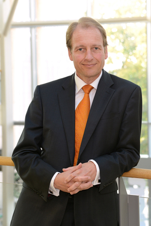 Professor Paul Boyle to chair expert panel | News | University of Leicester