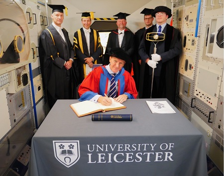 Tim Peake describes the first time he saw Earth from space in new video ...