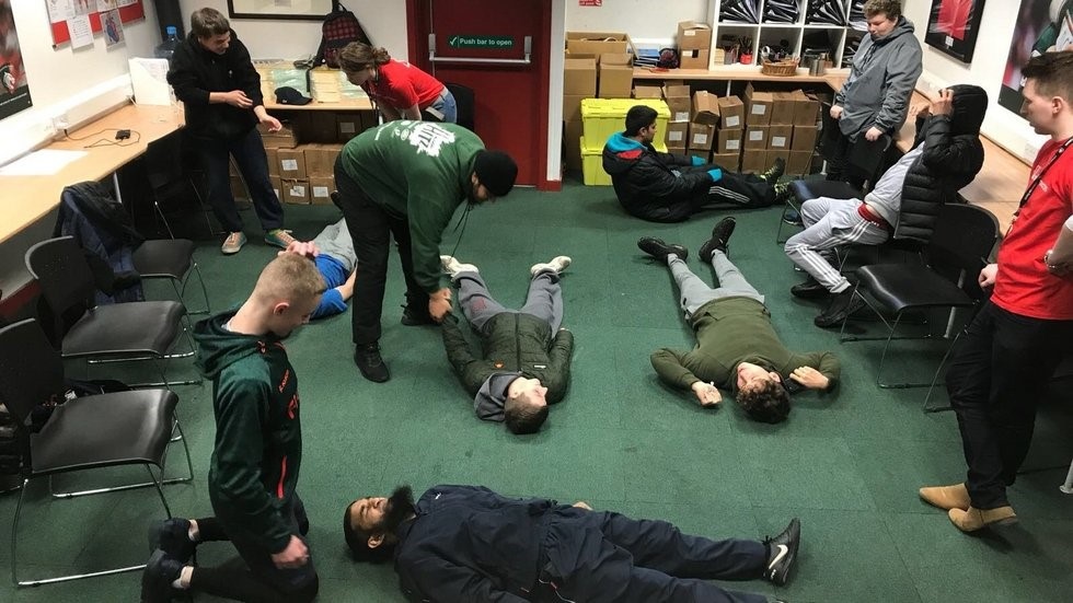 Leicester StreetDoctors team give emergency first aid training | News ...