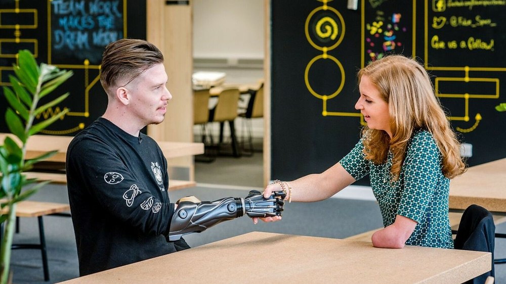 Historian features in new BBC film | News | University of Leicester